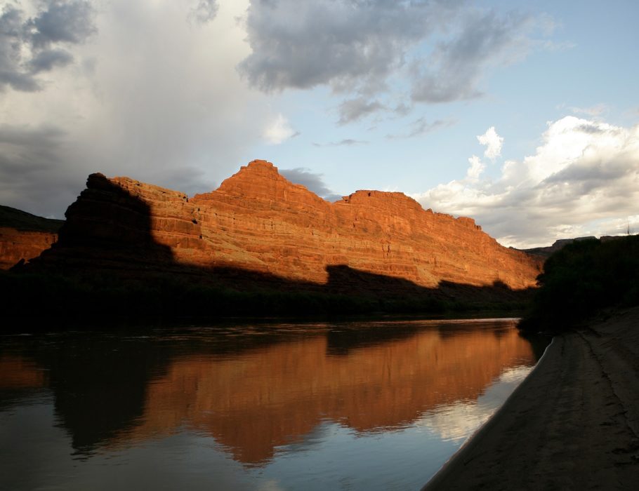 1 Day Cataract Canyon Rafting Rafting Trip | Rivers & Oceans